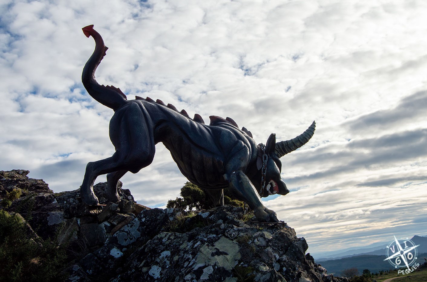 Ruta mitológica del Monte Viso: el camino mágico a la Galicia insólita ...